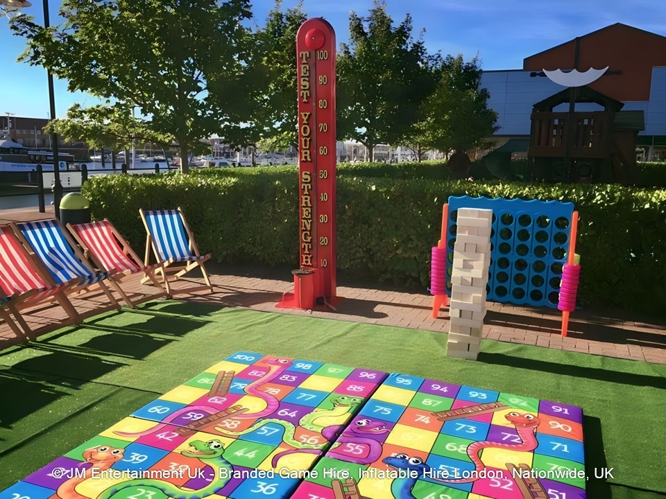 Garden Games Package - Deluxe - Exhibition Games & Inflatable Hire ...