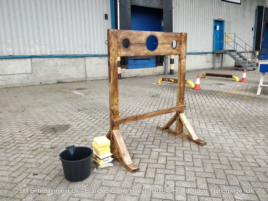 Stocks and Sponges Hire for Fun Days and Events